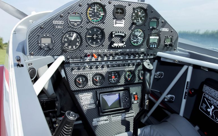 Durable, High-Precision Inclinometers and Tilt Sensors - Rieker Inc.